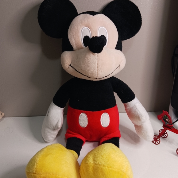 Disney | Other | Disney Toys Mickey Mouse 2in Flush Manufactured By ...